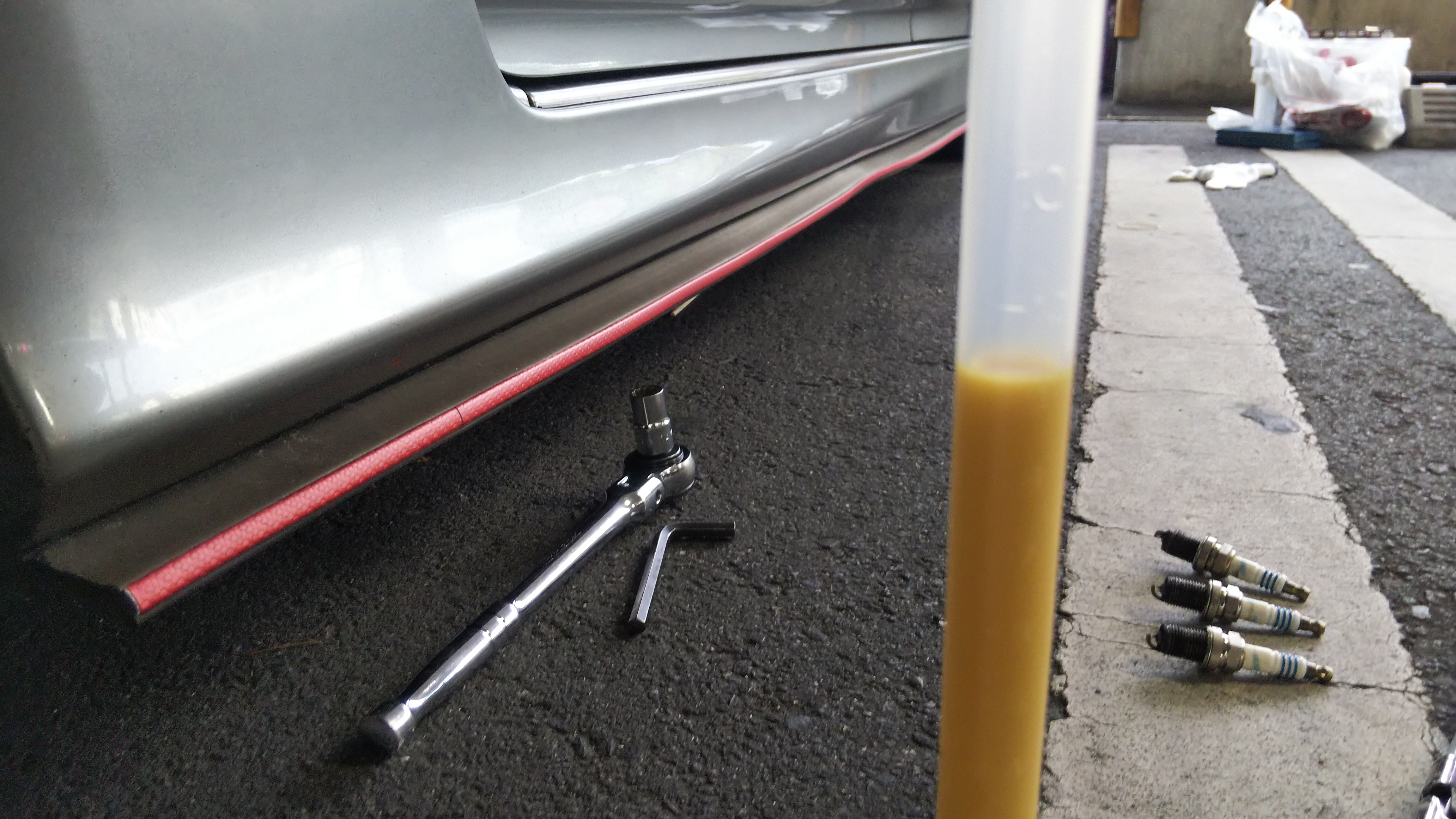 NUTEC「NC-202（Comp BOOST for ENGINE）」圧縮圧力回復剤をER34に投入 | 吉平坂科帳（きっぺいはんかちょう）：吉平ブログ