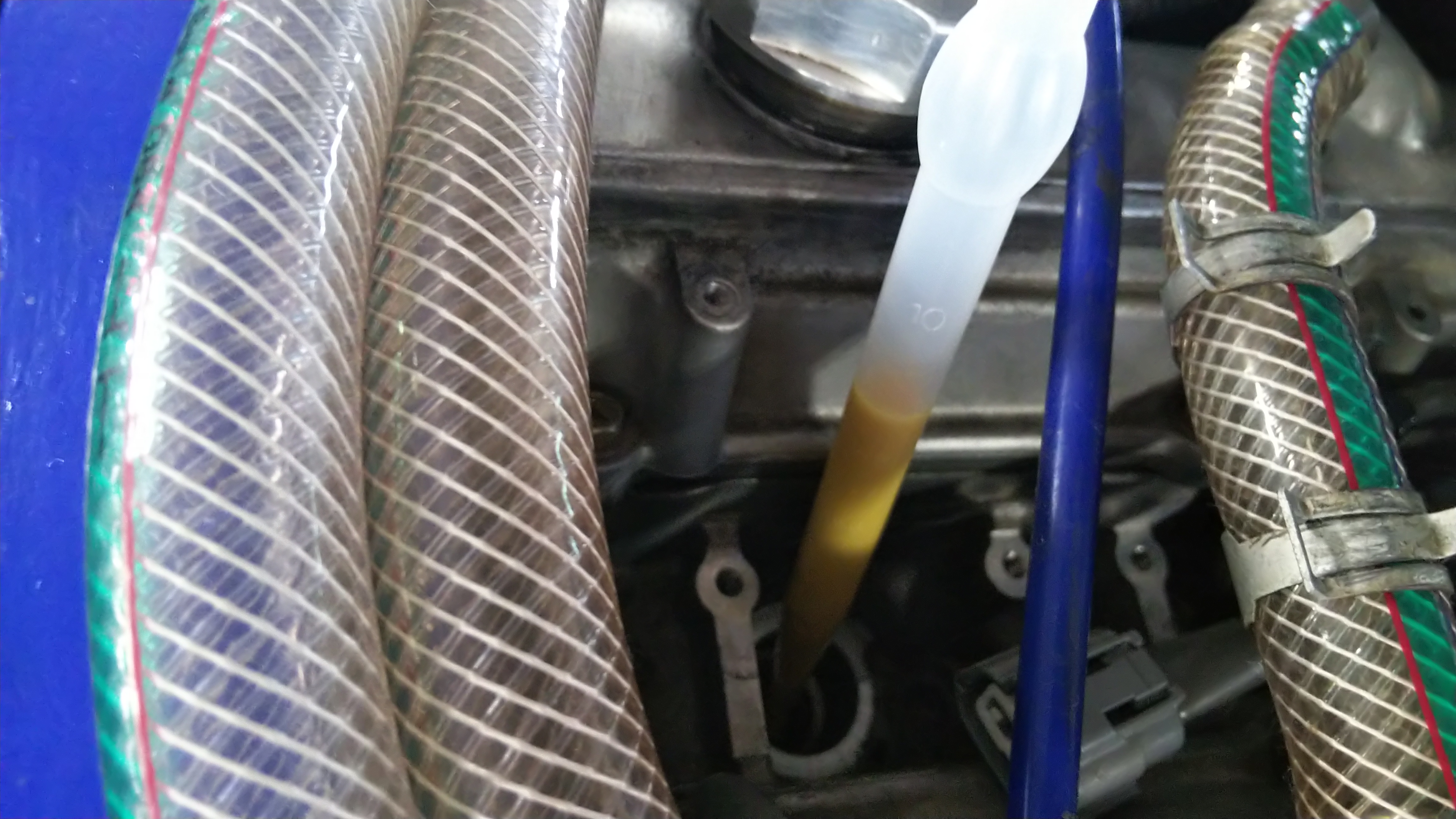 NUTEC「NC-202（Comp BOOST for ENGINE）」圧縮圧力回復剤をER34に投入 | 吉平坂科帳（きっぺいはんかちょう）：吉平ブログ